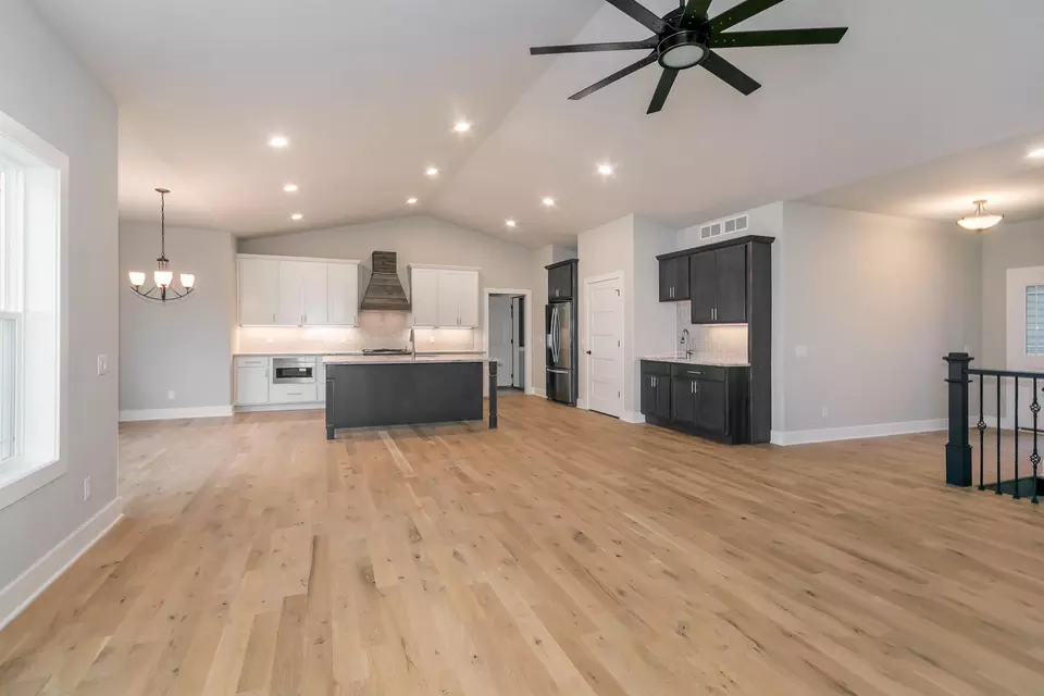 L163 Fred Schunk Court, Waunakee, WI 53597 | MLS# 2009661 | 8 Photos ...