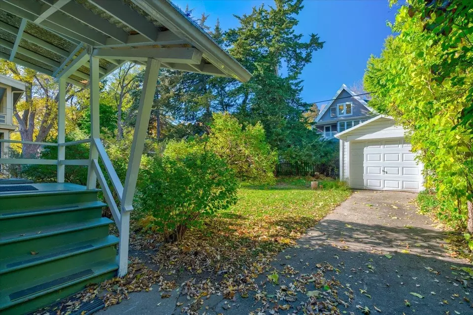2234 Monroe St, Madison, WI 53711 | MLS# 2011921 | 56 Photos - Movoto