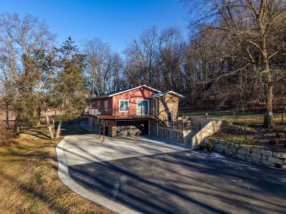 s11798 County Road G, Spring Green, WI 53588 | MLS# 2014904 | 35 Photos ...