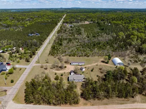 n9494 Johnsburg Road, Necedah, WI 54646 | MLS# 2024111 | 64 Photos - Movoto