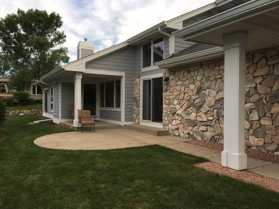 14048 W Waters Edge, New Berlin, WI 53151 - Movoto