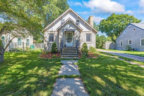 103 Delavan Homes for Sale - Delavan WI Real Estate - Movoto