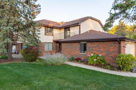 8122 S Legend Dr, Franklin, WI 53132 | 1 photo | MLS #1811854 - Movoto