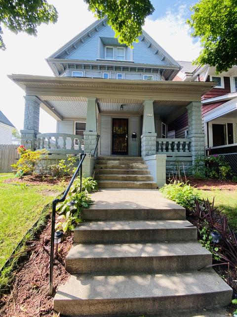2443 N Grant Blvd, Milwaukee, WI 53210 | 1 photo | MLS #1812403 - Movoto