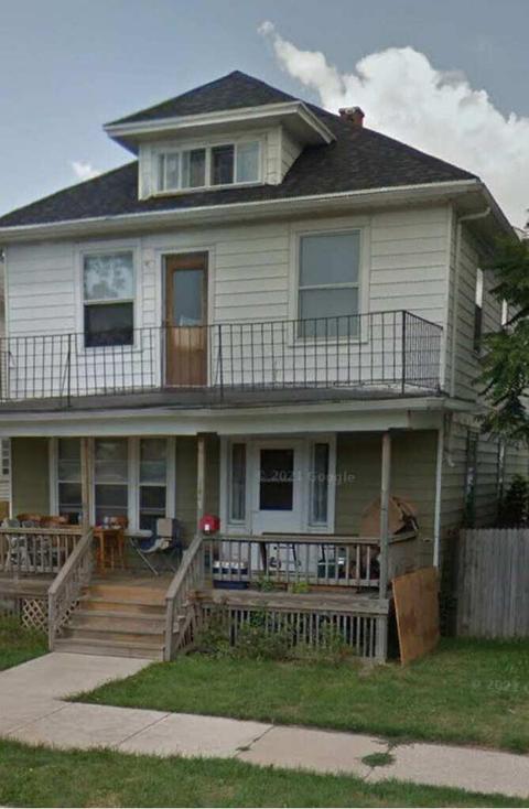 1917 Prospect St, Racine, WI 53404 - Movoto.com