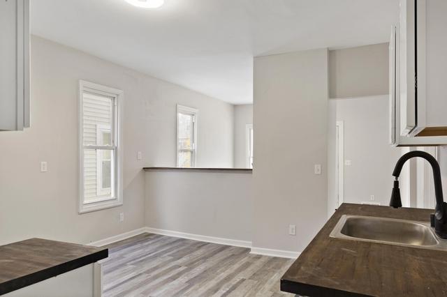 2558 N 37th, Milwaukee, WI 53210 | 34 Photos - Movoto