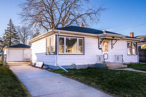 Racine, WI Real Estate & Homes For Sale - Movoto