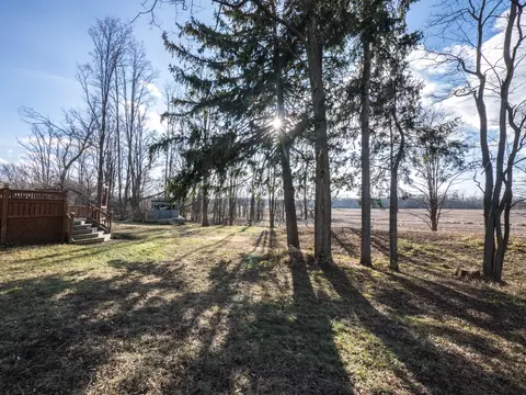 n6523 County Road E, Concord, WI 53066 | 20 Photos - Movoto