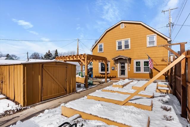 818 Leland, Sheboygan, WI 53081 | 33 Photos - Movoto