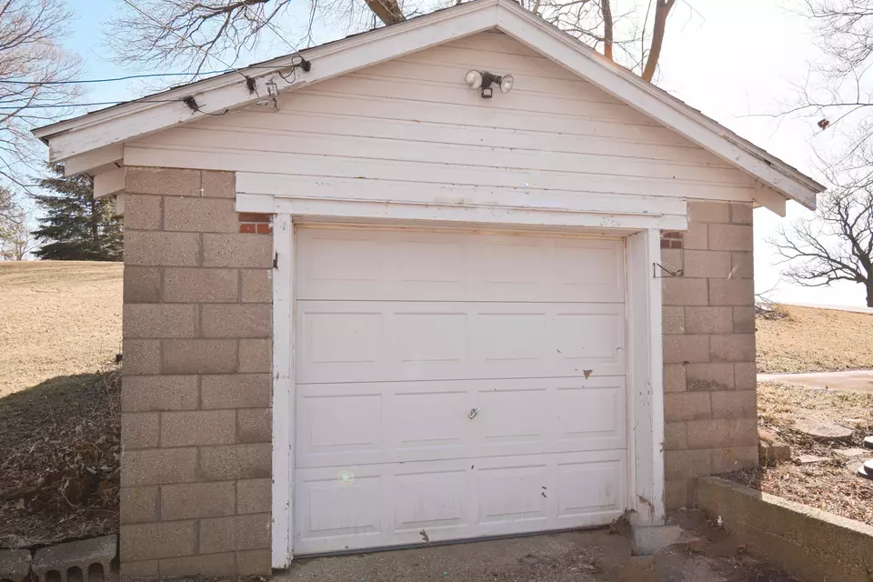 n948 County Road D, Cold Spring, WI 53190 | 22 Photos - Movoto