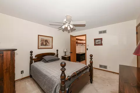 12424 W Cleveland, New Berlin, WI 53151 | 31 Photos - Movoto