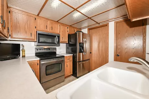 12424 W Cleveland, New Berlin, WI 53151 | 31 Photos - Movoto