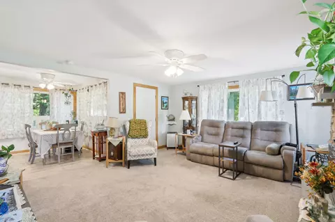 n6998 Poplar Lane, Sugar Creek, WI 53121 | 53 Photos - Movoto