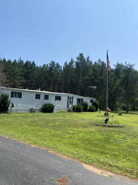 n9424 Deer Lake Road, Stephenson, WI 54114 - Movoto