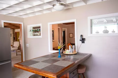 949 Grant, Lake Geneva, WI 53147 | 19 Photos - Movoto