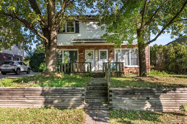 5824 N 117th, Milwaukee, WI 53225 | 25 Photos - Movoto