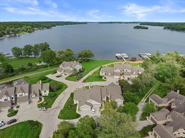 Delafield, WI Condos & Townhouses For Sale - Movoto