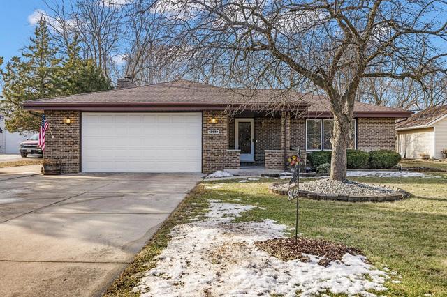 8042 104th, Pleasant Prairie, WI 53158 | MLS# 1905574 | 28 Photos - Movoto