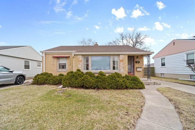 2040 S 87th, West Allis, WI 53227 | MLS# 1910470 | 21 Photos - Movoto