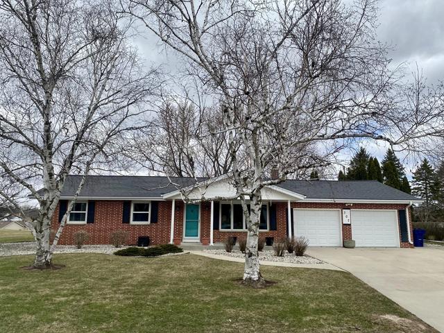 307 Summit, Fredonia, WI 53021 | MLS# 1913101 | 5 Photos - Movoto