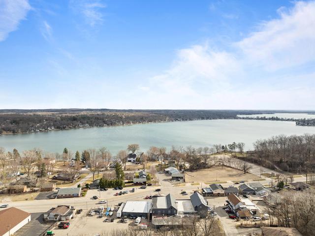 202 E Main #7, Twin Lakes, WI 53181 | MLS# 1914004 | 13 Photos - Movoto