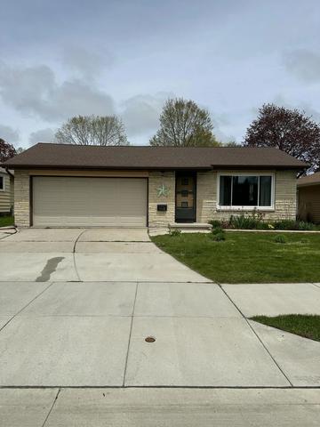 1618 Waldo, Manitowoc, WI 54220 | MLS# 1918567 | 34 Photos - Movoto