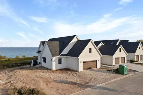 921 n Benjamin St, Port Washington, WI 53074 - Movoto