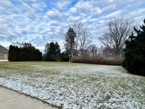 3930 County Road Kw Kw #6, Port Washington, WI 53074 - Movoto