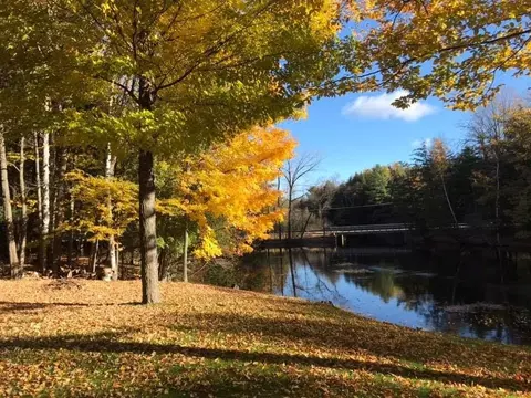 w6773 North Fairland Loop, Menominee, MI 49858 - Movoto