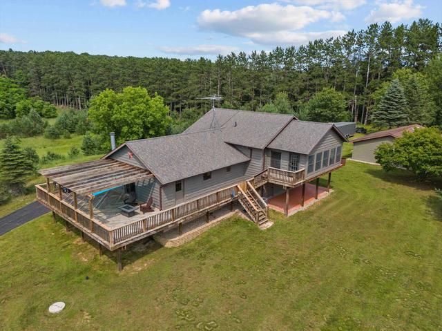 n4998 Wintergreen Trail, Wild Rose, WI 54984 | 58 Photos - Movoto