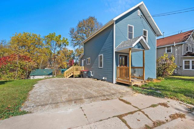 Gillett, WI Homes with 3+ Beds For Sale - Movoto