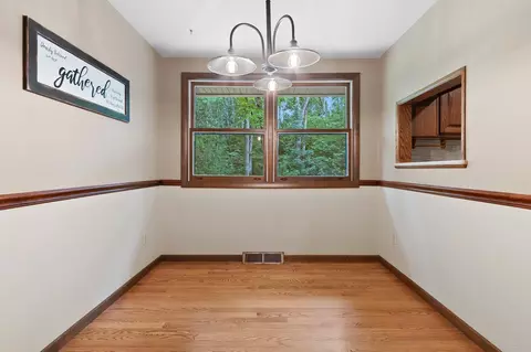 360 Peaceful Cir, Oneida, WI 54155 | MLS# 50310876 | 62 Photos - Movoto