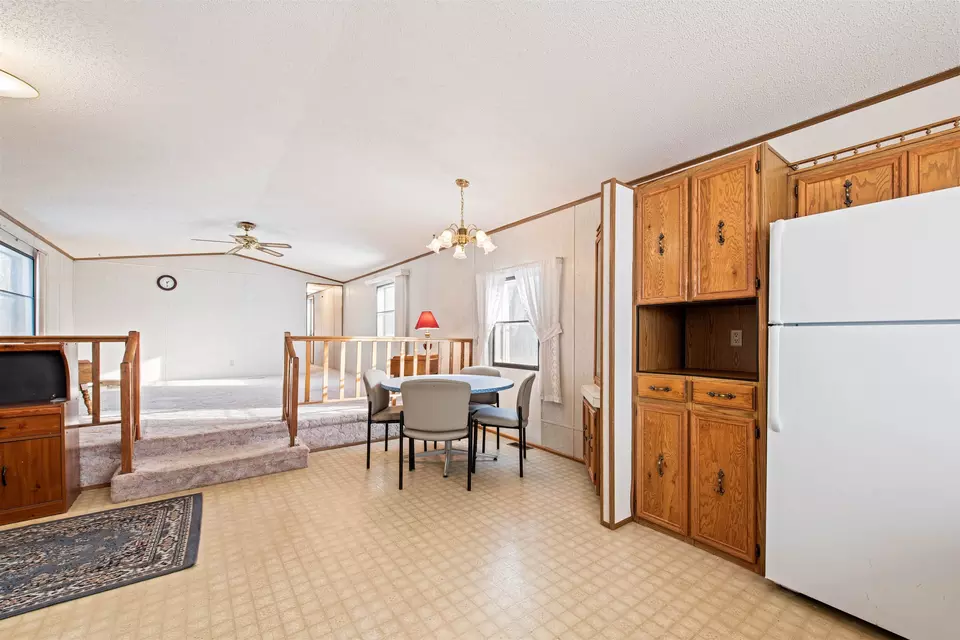 N6498 N-3 Road, Wallace, MI 49893 | MLS# 50318955 | 28 Photos - Movoto