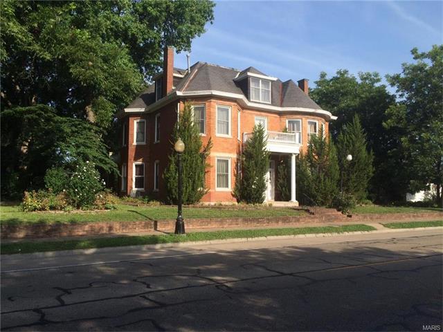 317 S Main St, Red Bud, IL 62278 - Movoto