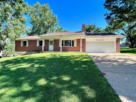 305 Clara St, Eureka, MO 63025 | 30 Photos | MLS #22056491 - Movoto