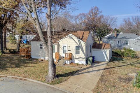 3467 Mary Ann Ct, Saint Ann, MO 63074 | 20 Photos | MLS #22065722 - Movoto