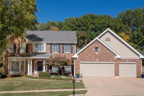 2527 Christopher Oaks Ct, Saint Louis, MO 63129 | 39 Photos - Movoto