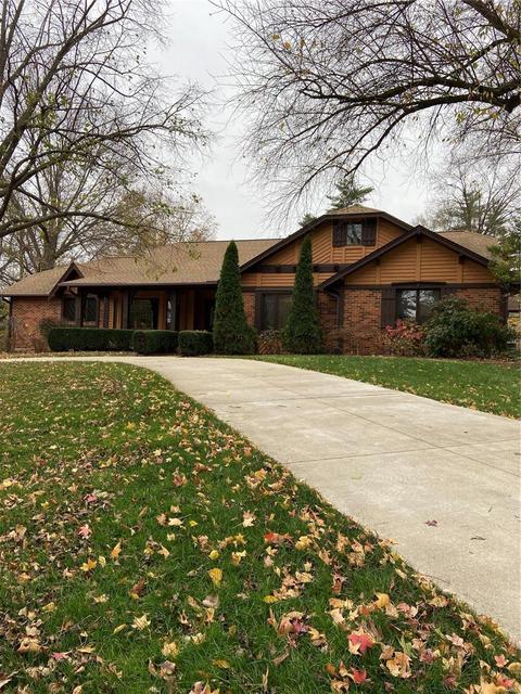 12500 Darien Dr, Saint Louis, MO 63141 | 3 Photos | MLS #22069470 - Movoto