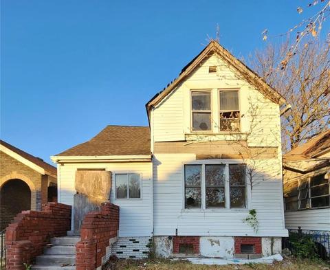 4877 Carter Ave, Saint Louis, MO 63115 | 1 photo - Movoto