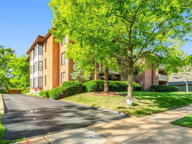 120 W Essex Ave #3B, Kirkwood, MO 63122 | 30 Photos - Movoto