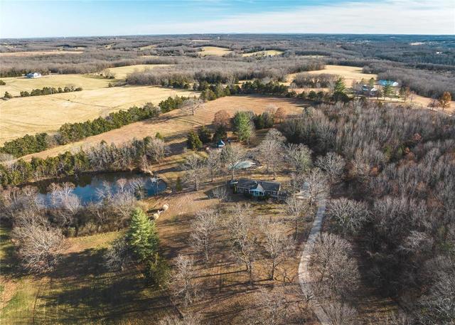 Sullivan, MO Real Estate & Homes with Pool For Sale - Movoto