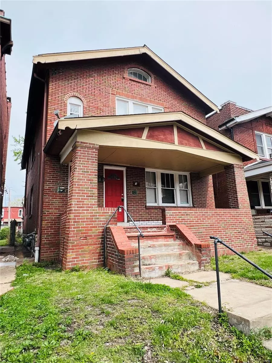 4535 Red Bud Ave, Saint Louis, MO 63115 | 7 Photos - Movoto