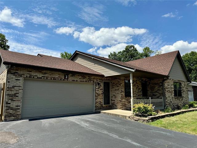 2 Emery Ct, Belleville, IL 62226 | 32 Photos - Movoto