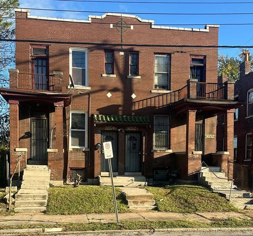 3052 Marcus Ave, Saint Louis, MO 63115 - Movoto