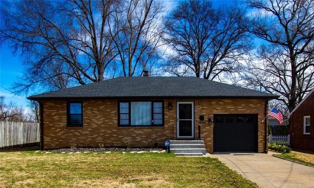 3856 Aberdeen Ave, Alton, IL 62002 | MLS# 25017797 | 24 Photos - Movoto
