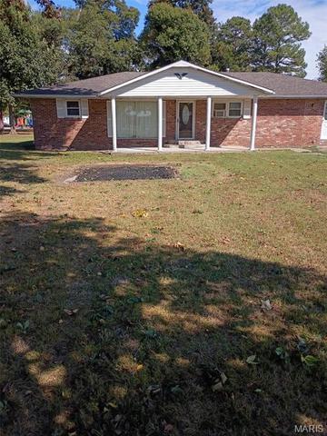 202 S Lewis St, Marston, MO 63866 | MLS# 25064987 | 10 Photos - Movoto