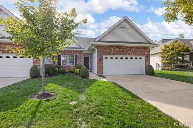 409 Dames Park Dr, O'Fallon, MO 63366 | MLS# 25067170 | 29 Photos - Movoto