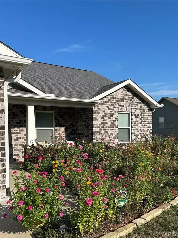 1904 Eden Way, Cape Girardeau, MO 63701 | MLS# 26001929 | 4 Photos - Movoto