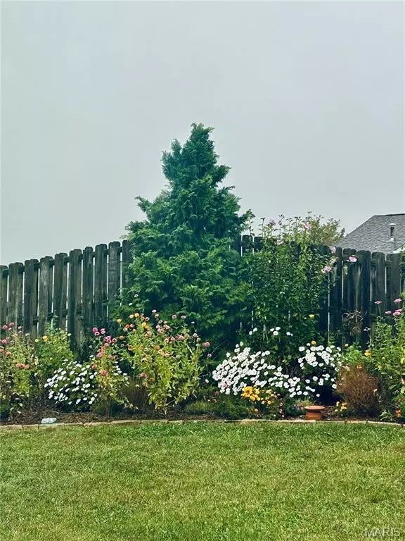 1904 Eden Way, Cape Girardeau, MO 63701 | MLS# 26001929 | 4 Photos - Movoto