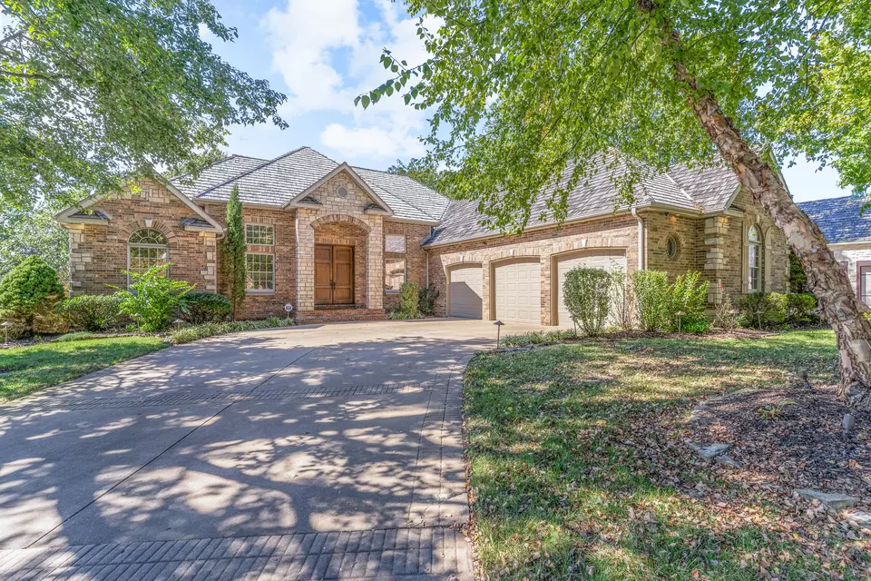 6273 Riverglen Rd, Ozark, MO 65721 | 70 Photos - Movoto